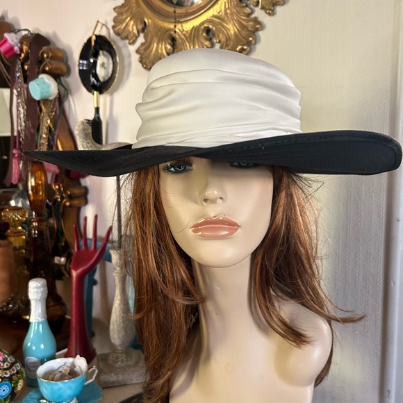 Frederick Fox Boutique | Accessories | Vintage Wide Brim Black White ...